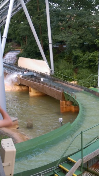 Log Flume: Part one of a wet adventure – ParkVault