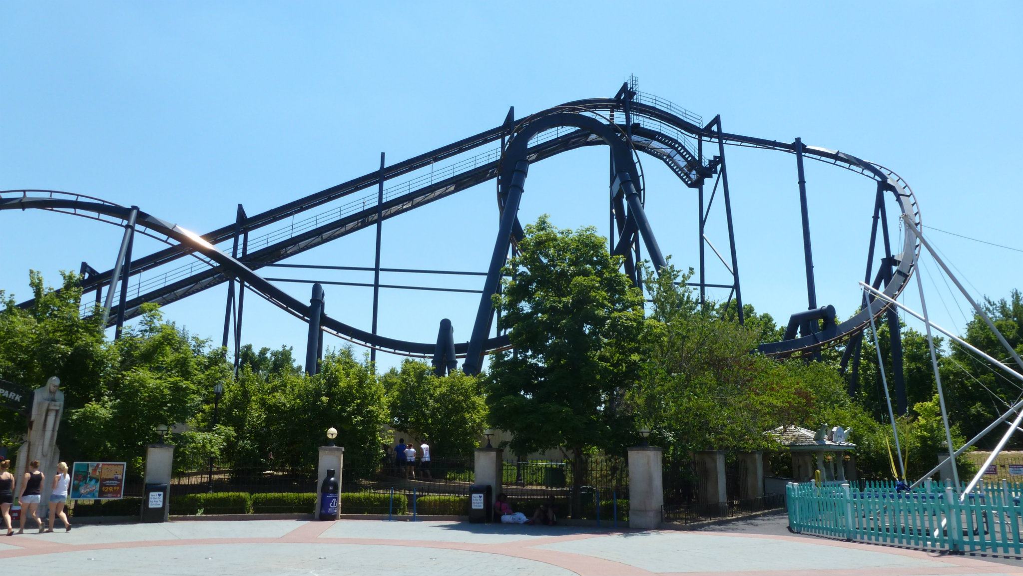 The Batman arrives in Missouri: Part 7 of our Inverted Coaster Series ...