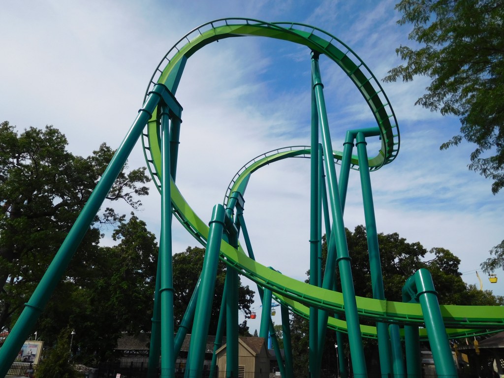 A Bird of Prey lands at Cedar Point: Part 4 of our Inverted Coaster ...
