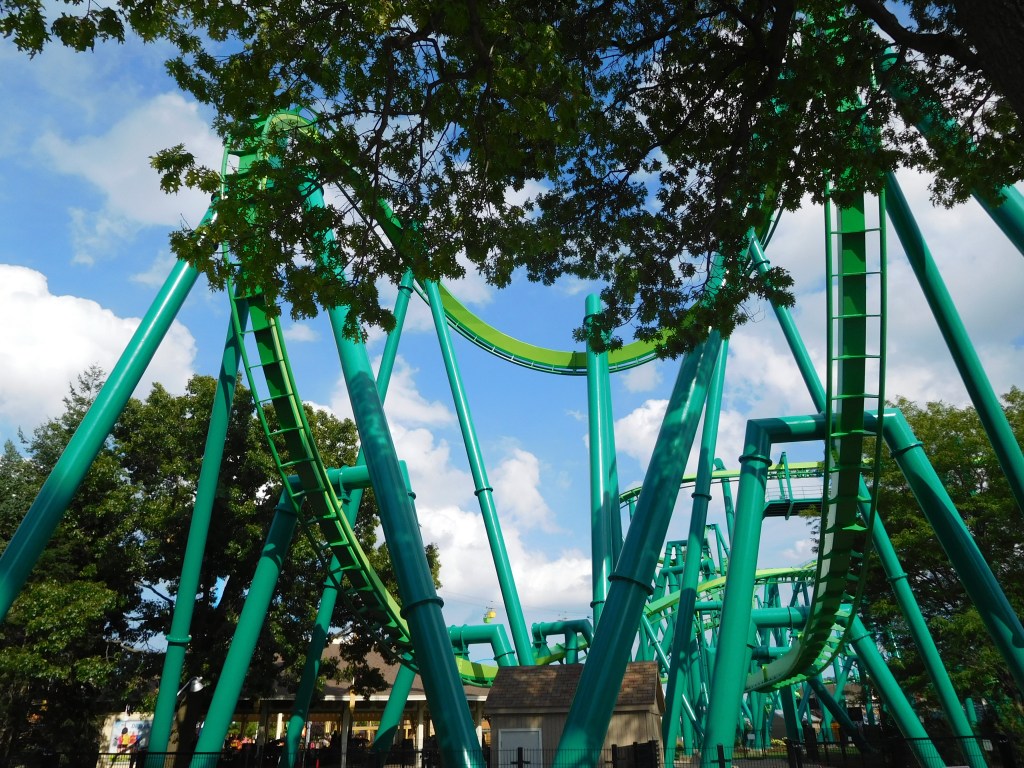 A Bird of Prey lands at Cedar Point: Part 4 of our Inverted Coaster ...