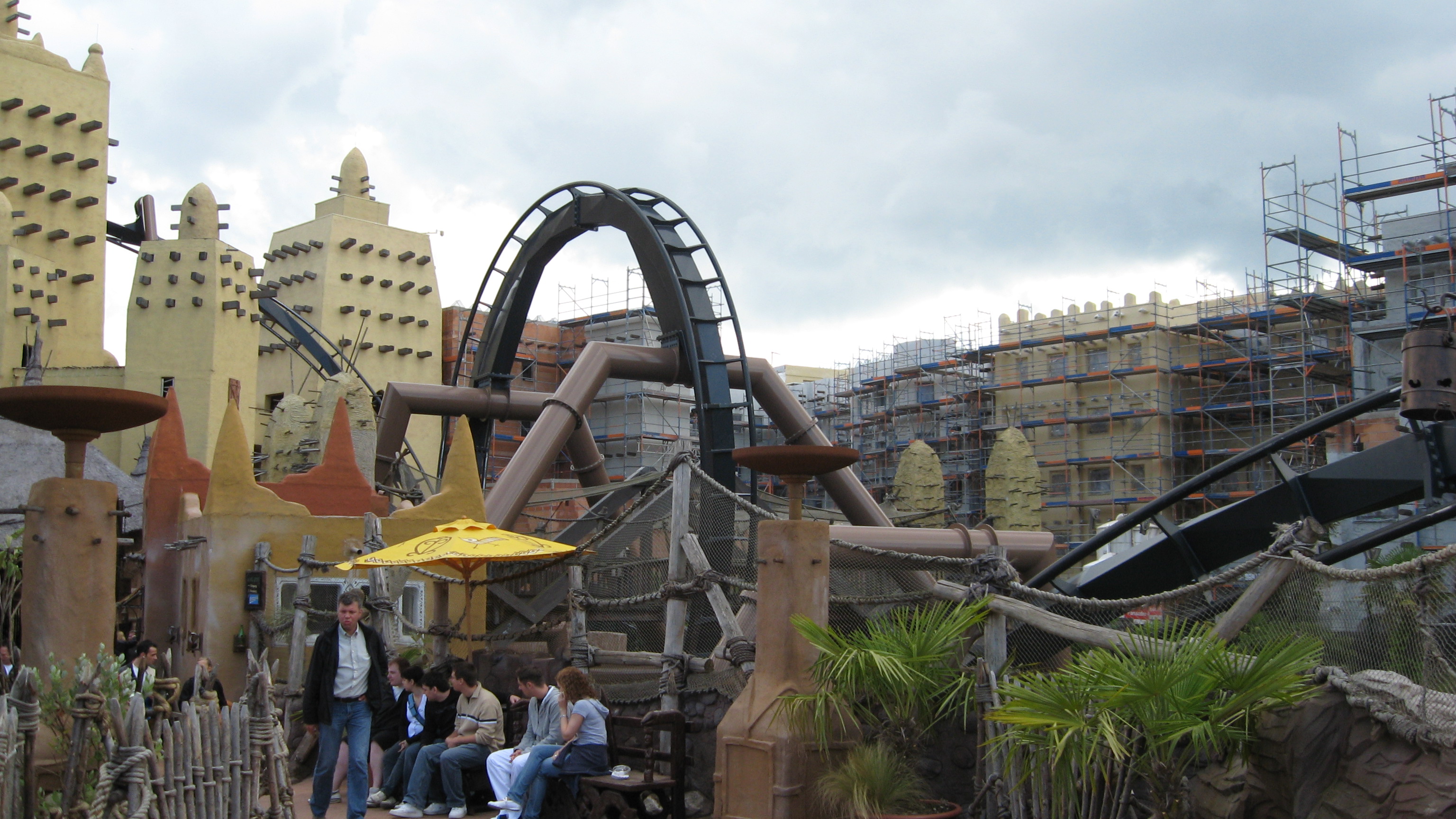 A Snake digging around Phantasialand: Part 22 of our Inverted Coaster ...