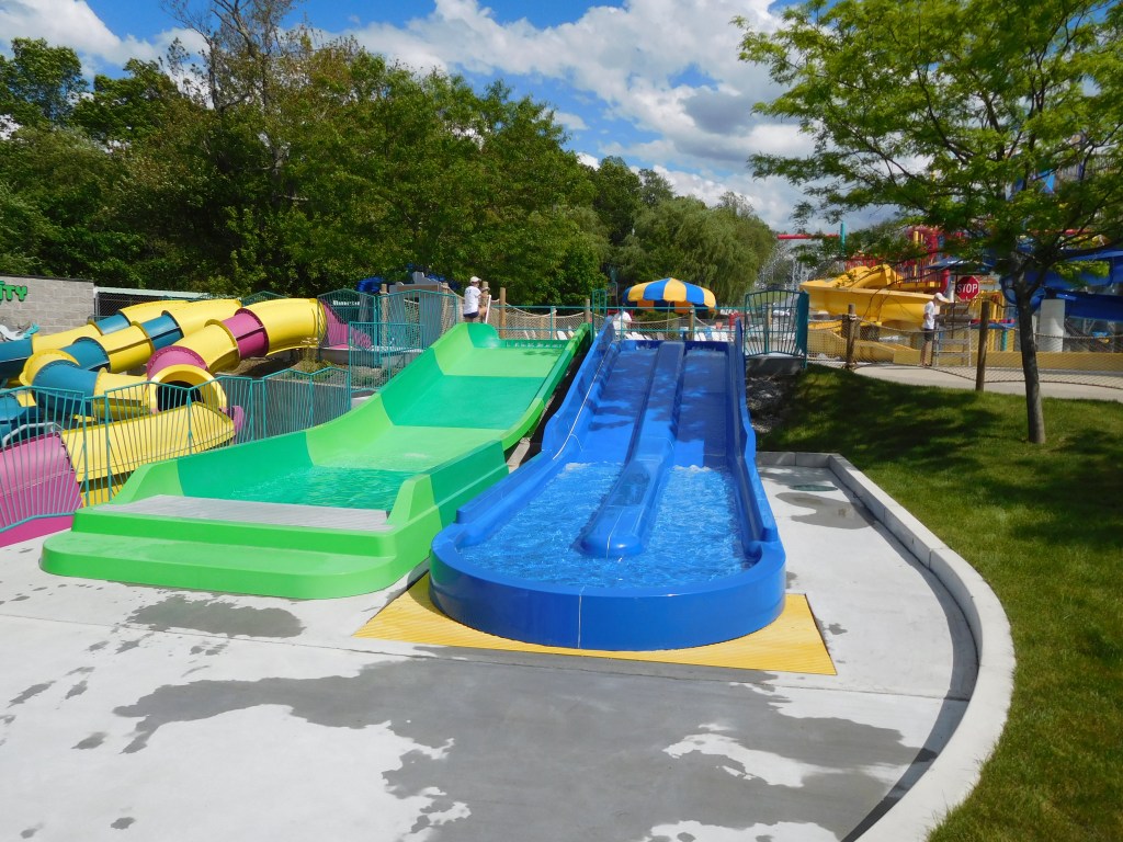Splash Away Bay at Quassy: Part 4 of our water park history – ParkVault