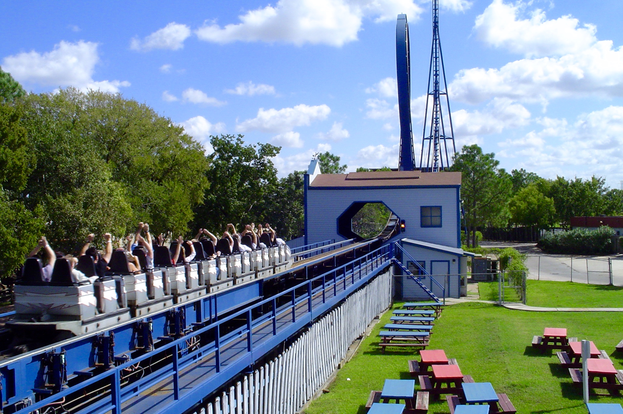 Shuttle Loops around the world: part 4 of our look at the world’s ...