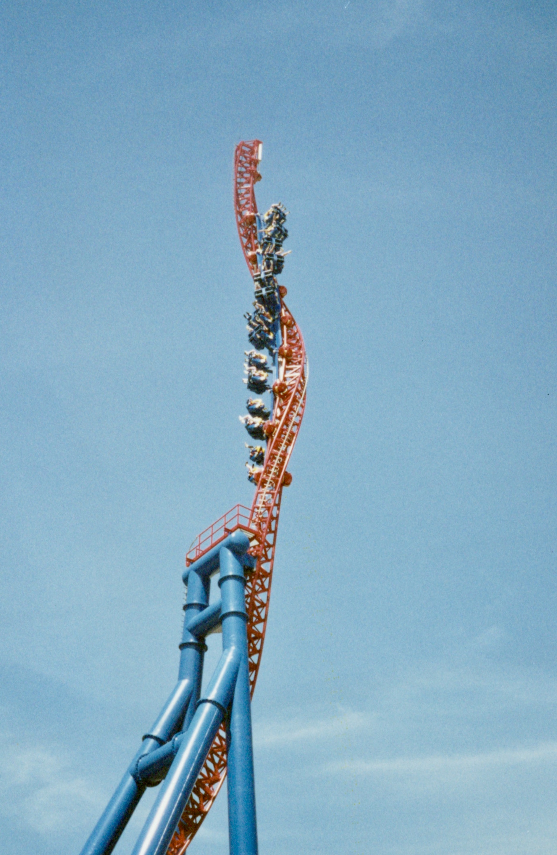 Batman Knight Flight, longest Floorless Coaster in the world : Part 5 ...